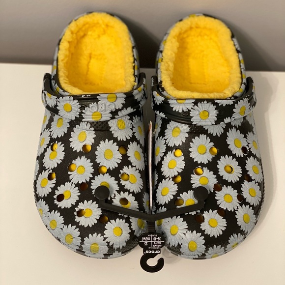 CROCS | Shoes | Crocs Classic Lined Vacay Vibes Clog | Poshmark
